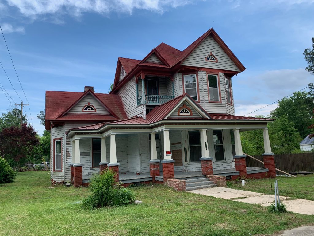 Lunette Windows in Rainbow Colors - The John D. Finch House